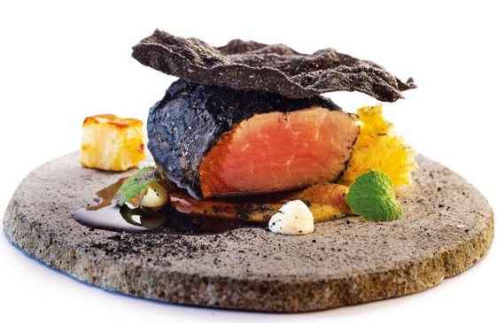 Putting on the Ritz at Mandapa's Kubu Restaurant