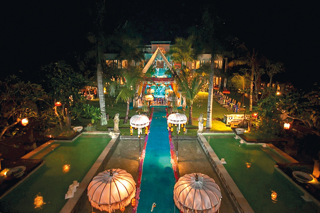 The Mansion Resort Hotel and Spa : Where Art Meets Leisure