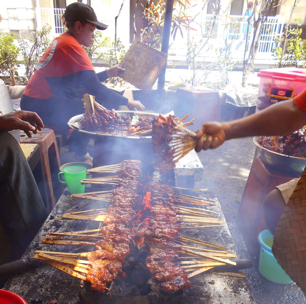 Eat Like the Locals: Balis Best Traditional Markets - NOW! Bali