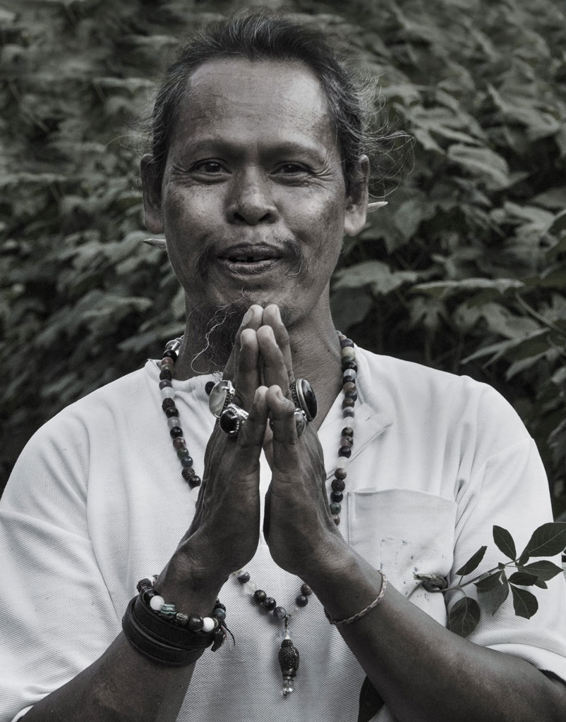 Balinese Healers: Meeting a Balian - NOW! Bali