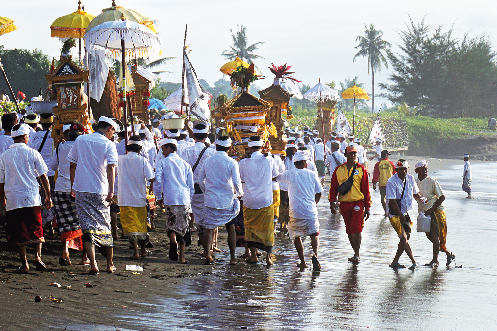 The Melasti of the Full Moon - NOW! Bali