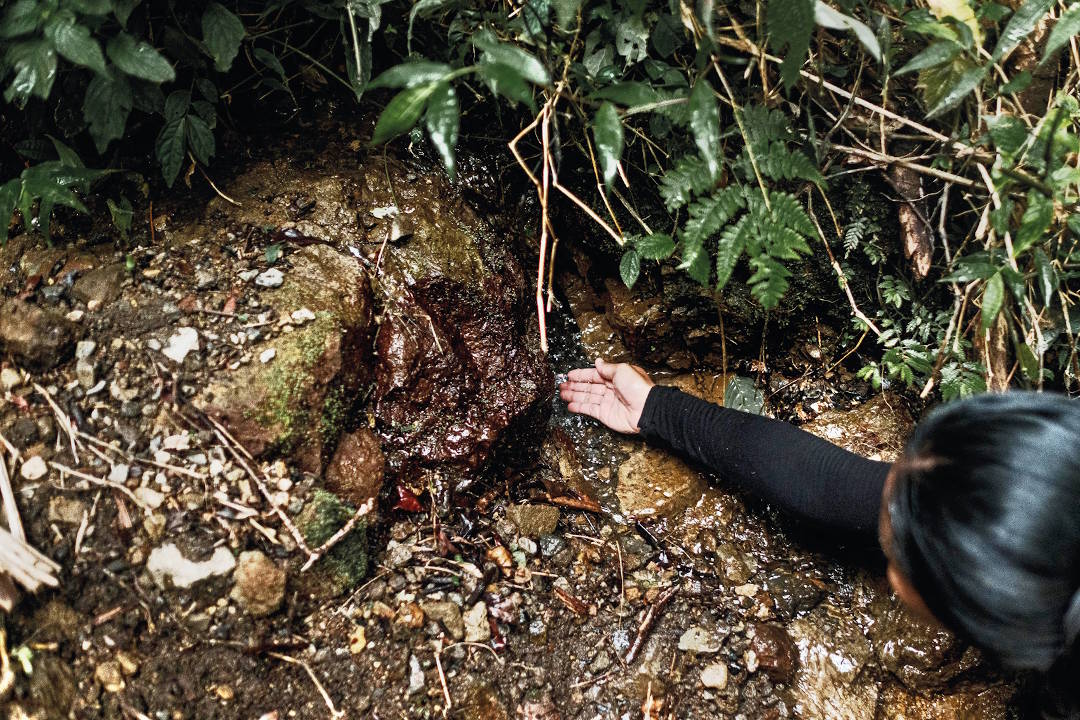 Holy Offerings: The Real Life Practice of 'Yadnya' - NOW! Bali