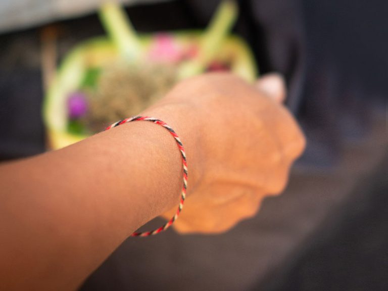 Kain Poleng : Bali’s Chequered Cloth of Balance - NOW! Bali