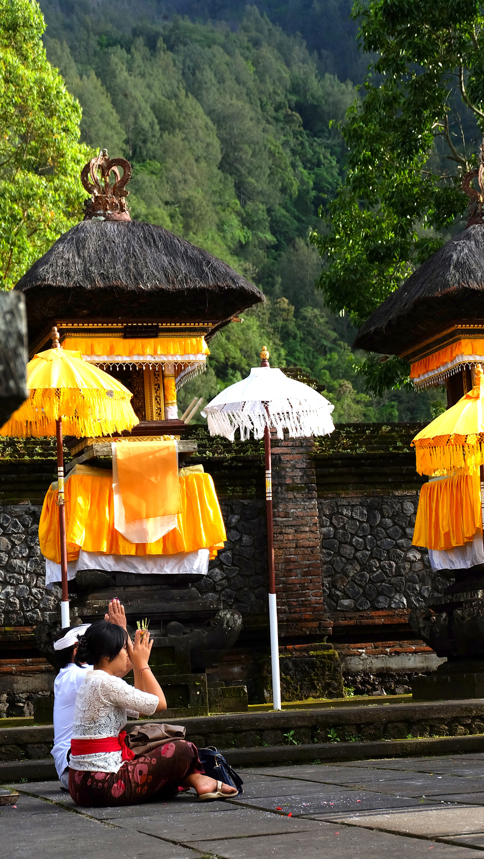 Tedung : Bali's Ceremonial Umbrella - NOW! Bali