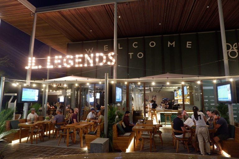 JL LEGENDS Bistro Bar and Sports Celebrate 1st Anniversary - NOW! Bali