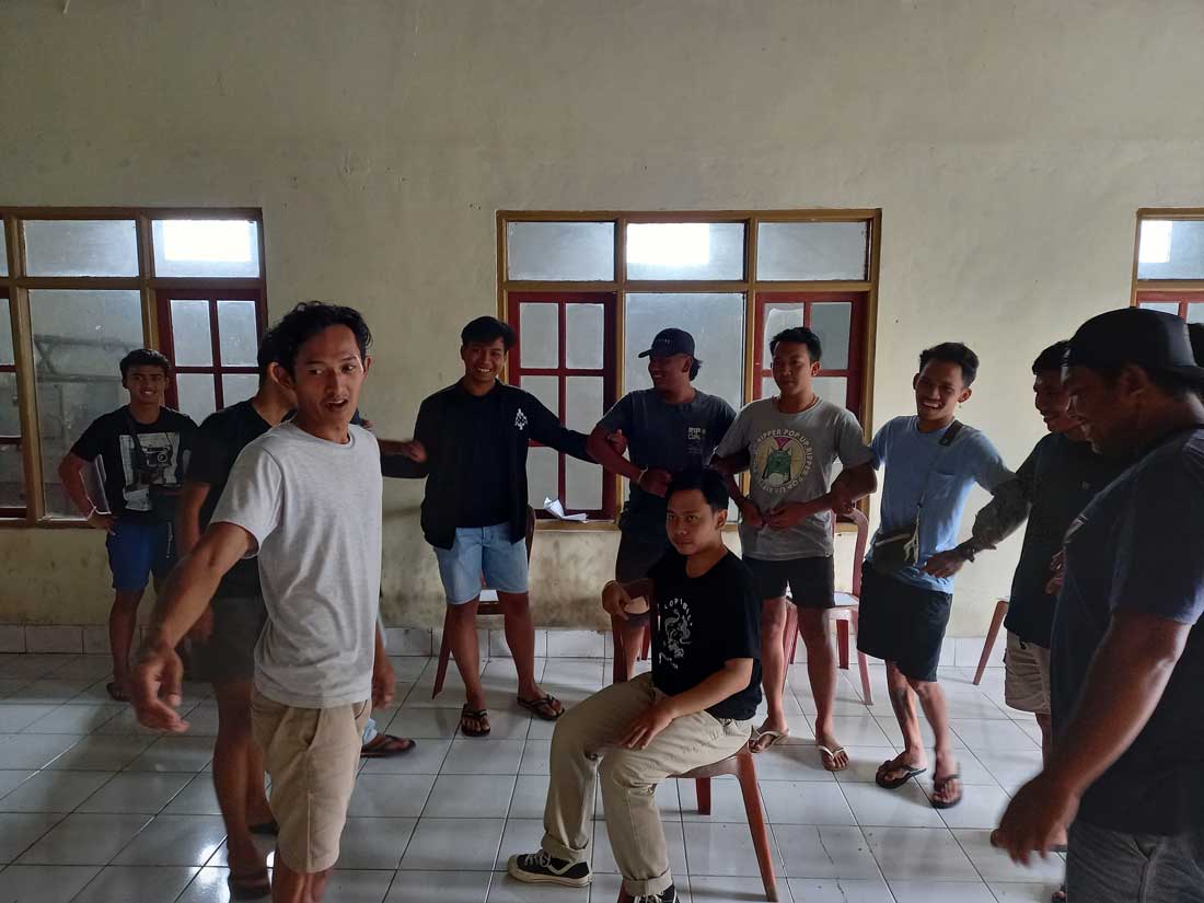 Nurturing the Next Generation of Indonesian Coffee Farmers - NOW! Bali