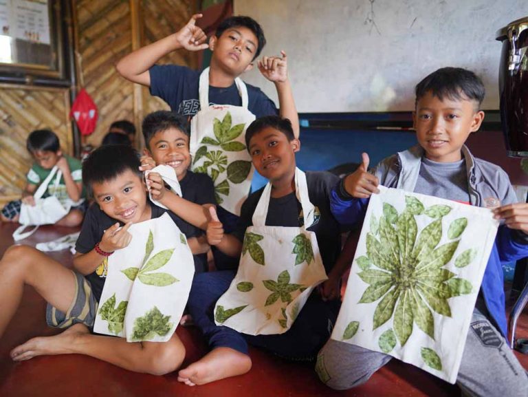 The Begawan Foundation: Conservation, Education and Regenerative ...