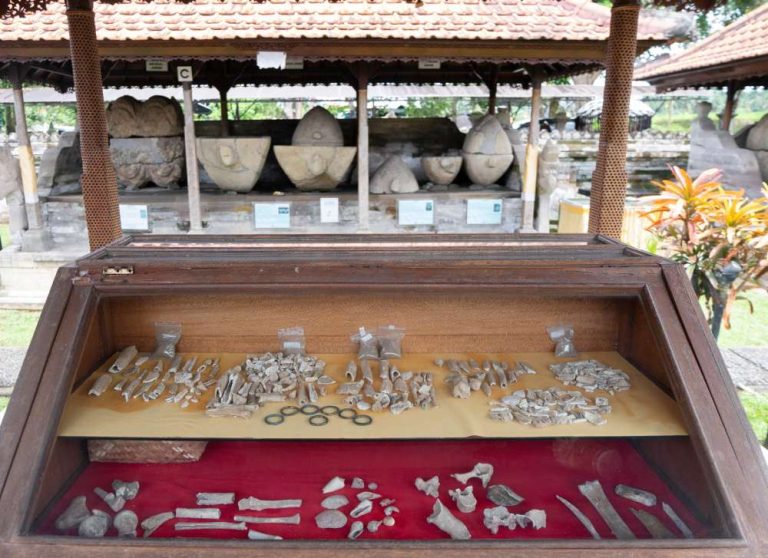 Museum Gedong Arca: Clues from Prehistoric Bali - NOW! Bali
