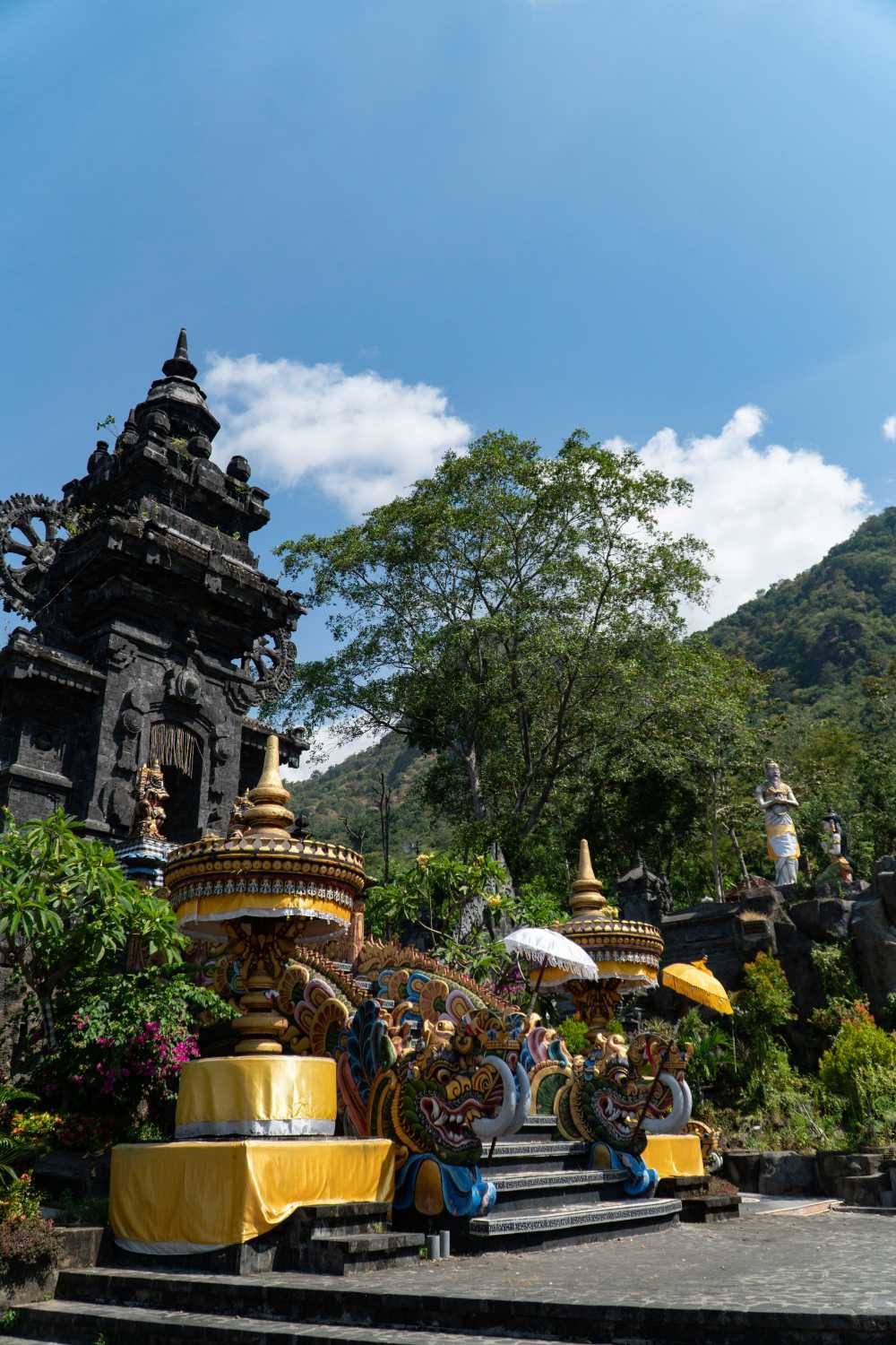 Pura Melanting: Of Merchants and Mysteries - NOW! Bali