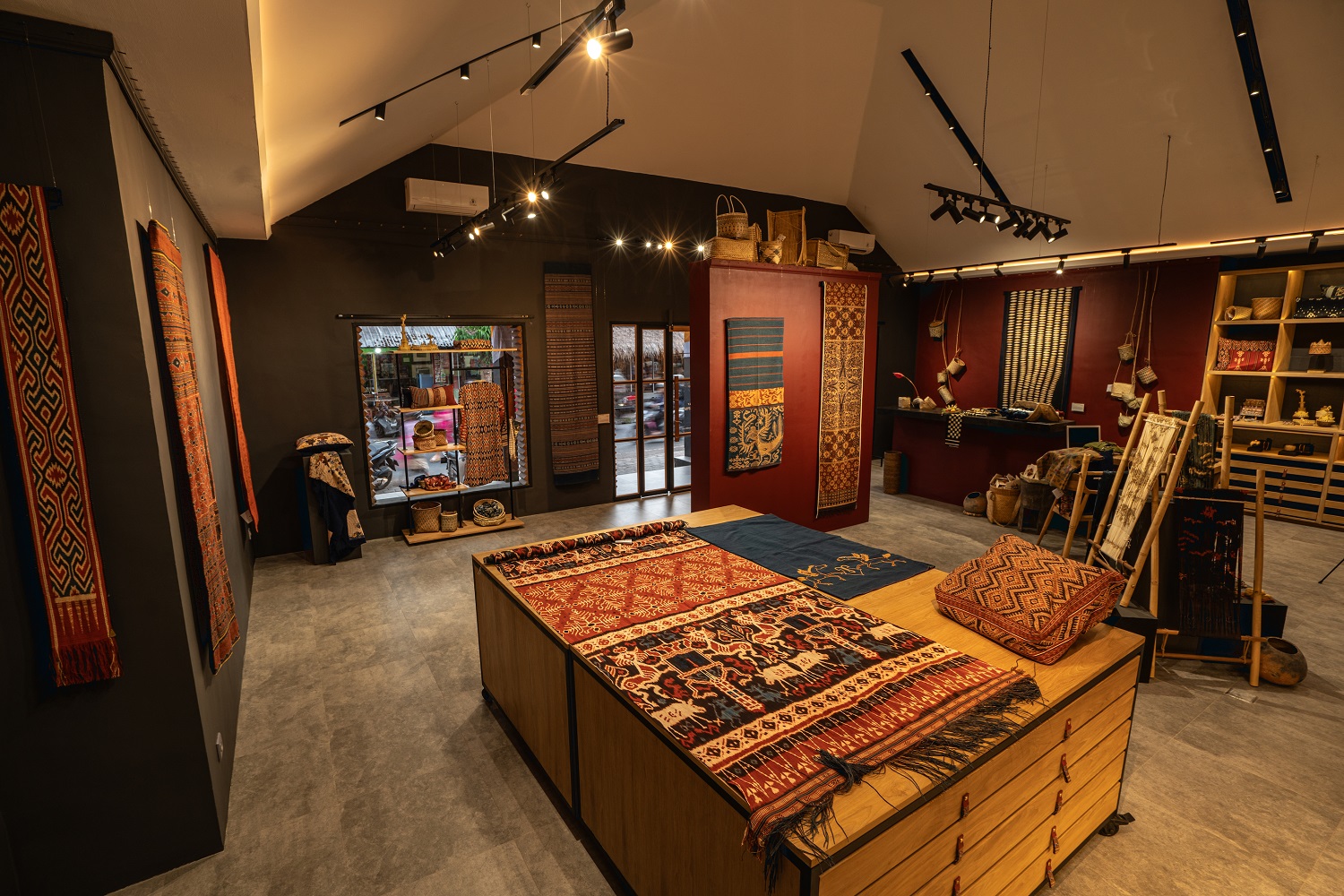 Threads of Life Reveals Second Gallery Space in Ubud - NOW! Bali