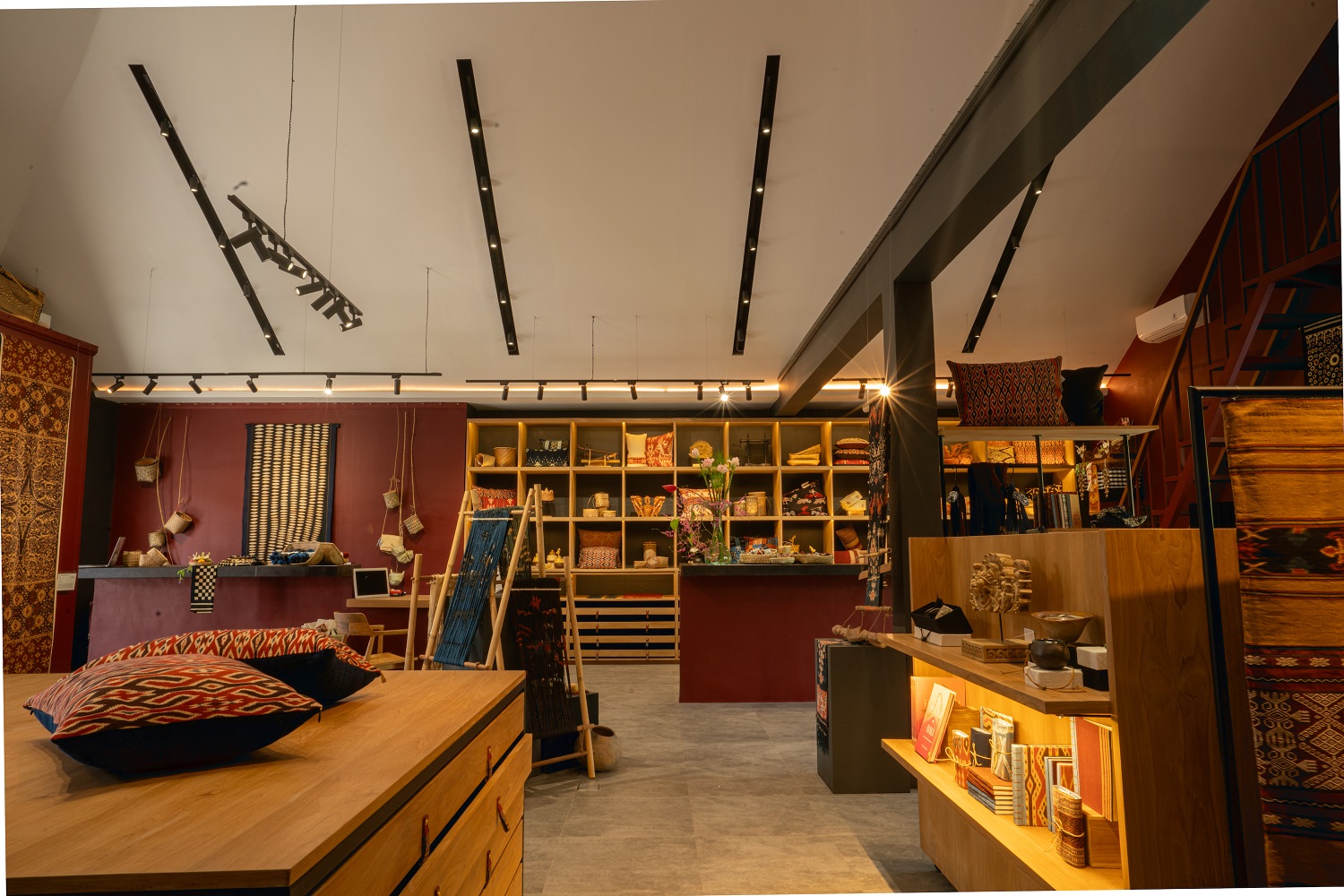 Threads of Life Reveals Second Gallery Space in Ubud - NOW! Bali