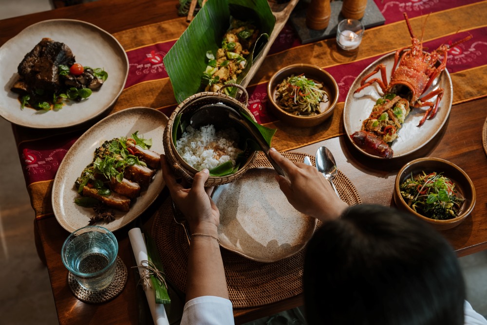 Festive on the Cliffs: Six Senses Uluwatu's Mindful Year-End ...